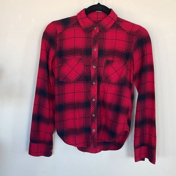 Abercrombie & Fitch | Tops | Abercrombie Fitch Checkered Black And Red ...